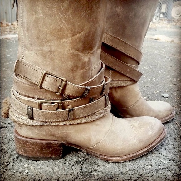 Freebird by Steven | Shoes | Freebird Drove Boots In Lighttan Like New | Poshmark